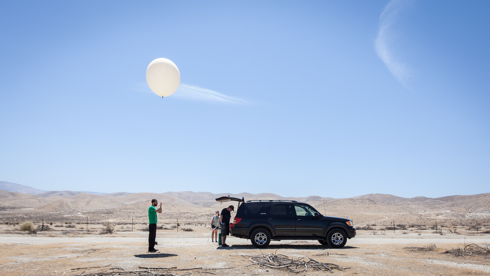 A Tutorial For Launching Your First Balloon | Tracksoar